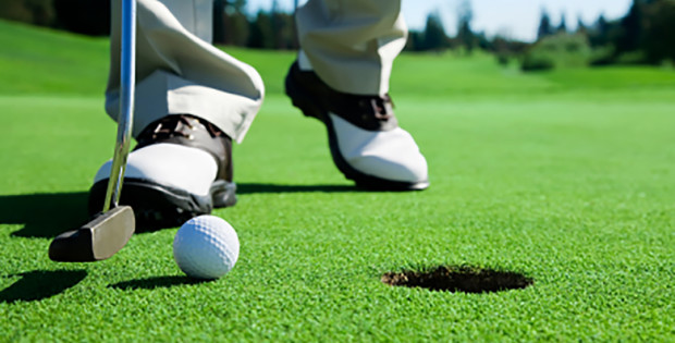 5 Reasons Why Your Feet Matter to Improve Your Golf Game - SOCAL Golfer